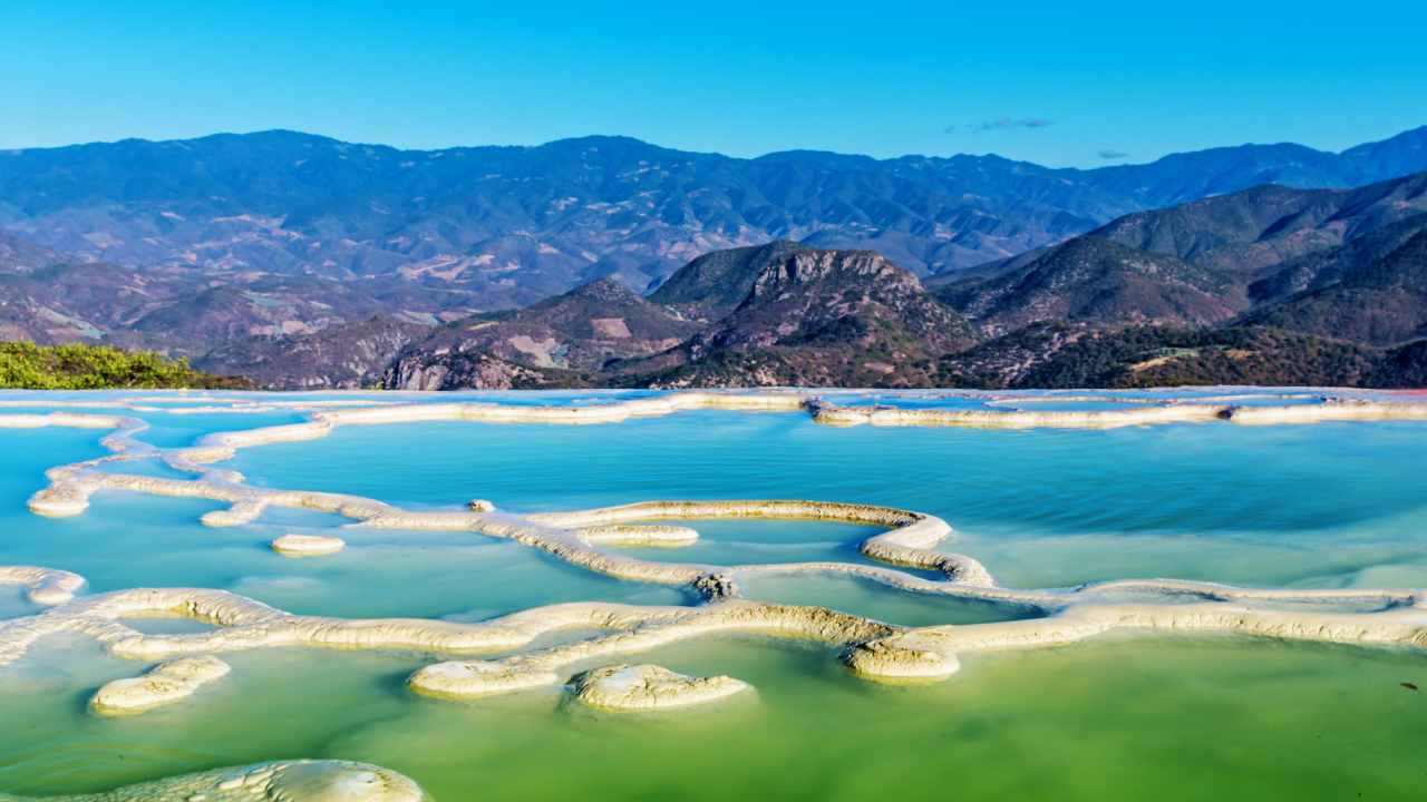 Así es Hierve el Agua en Oaxaca, un lugar sagrado para la cultura Zapoteca | Camino Real